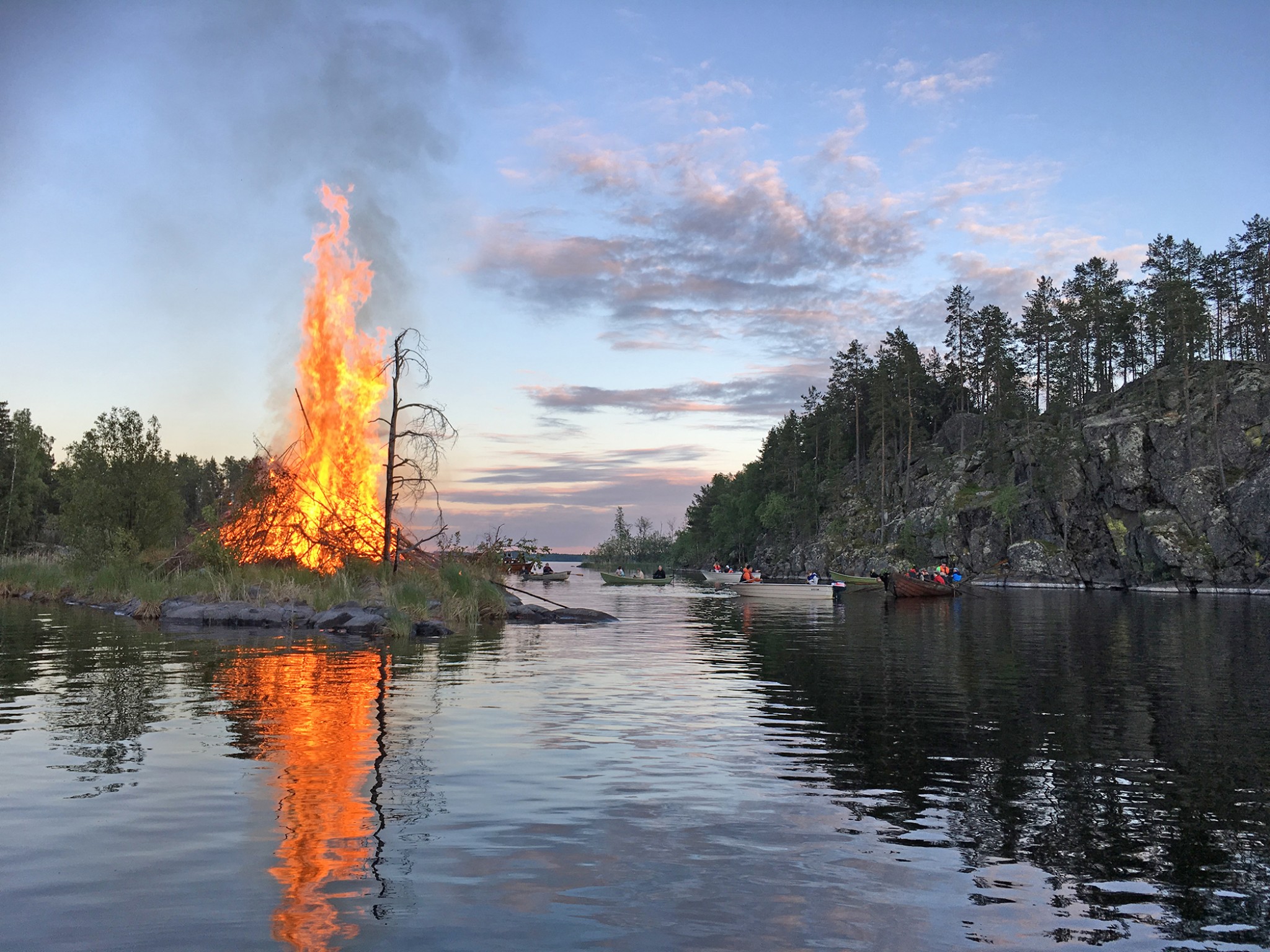 Bonfire Cruise - Hotel & Spa Resort Järvisydän